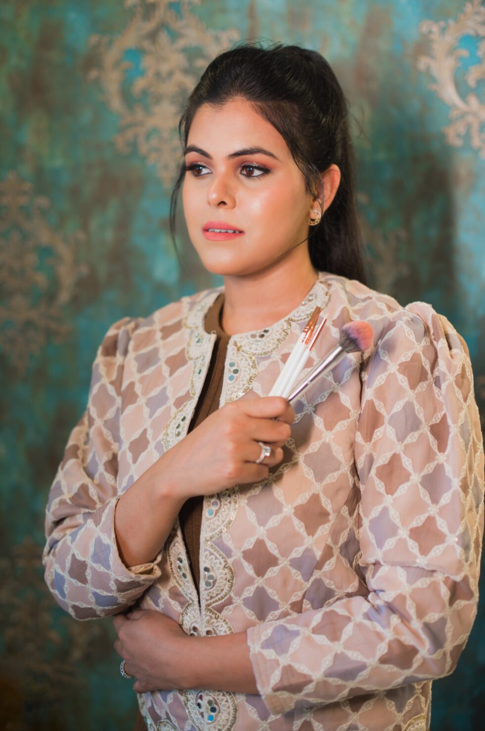 Best Celebrity Makeup Artist in Lucknow | Top-rated Beauty Expert